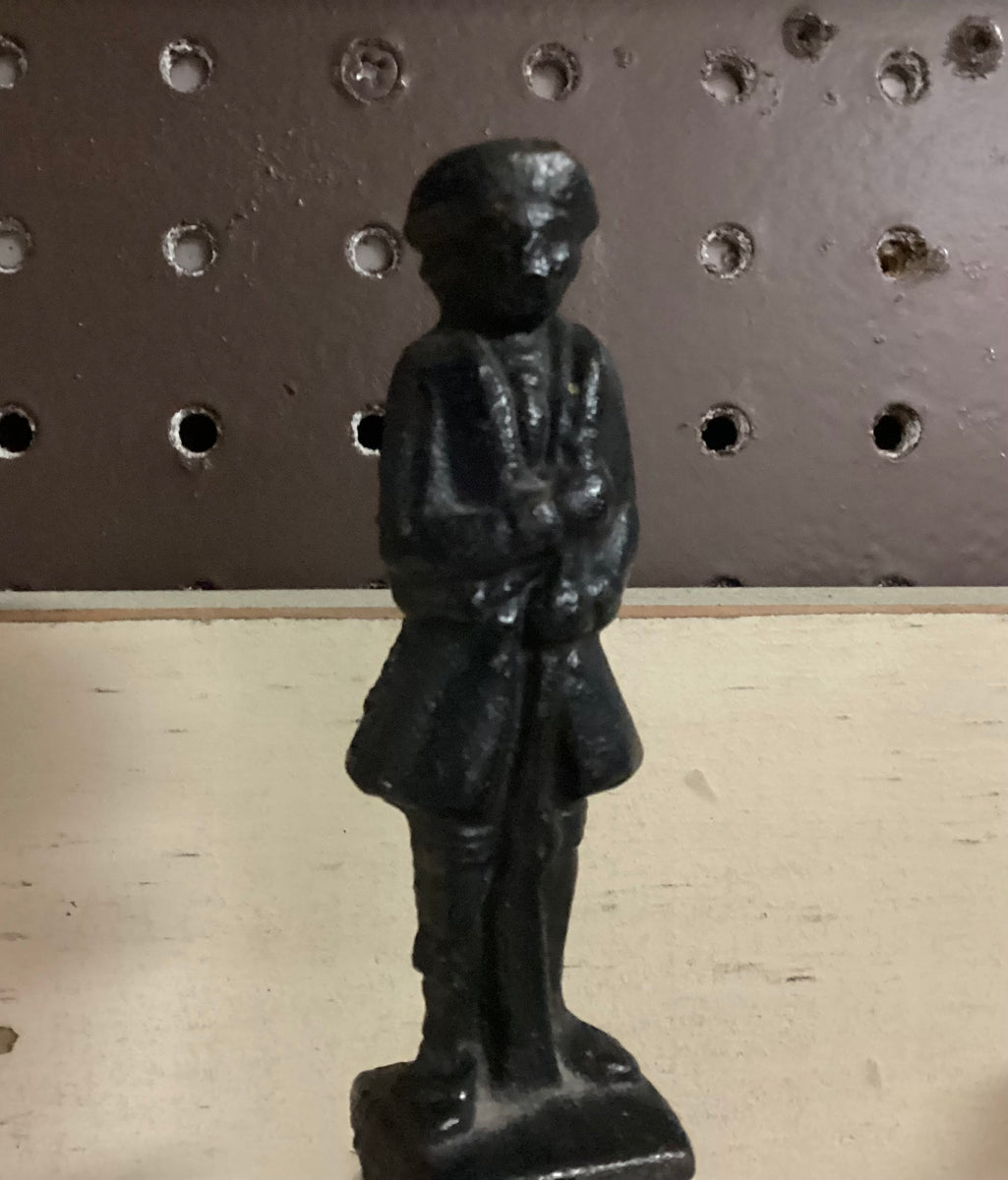 Black Cast Iron Hand Bell w/ Colonial Soldier Handle – Williamsburg ...