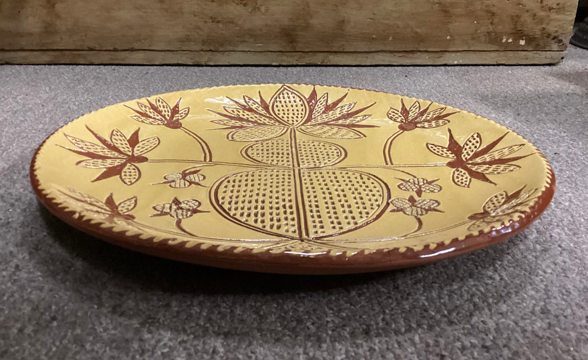 Henderson 12" Redware Sgraffito Flower Plate – Williamsburg Antique Mall