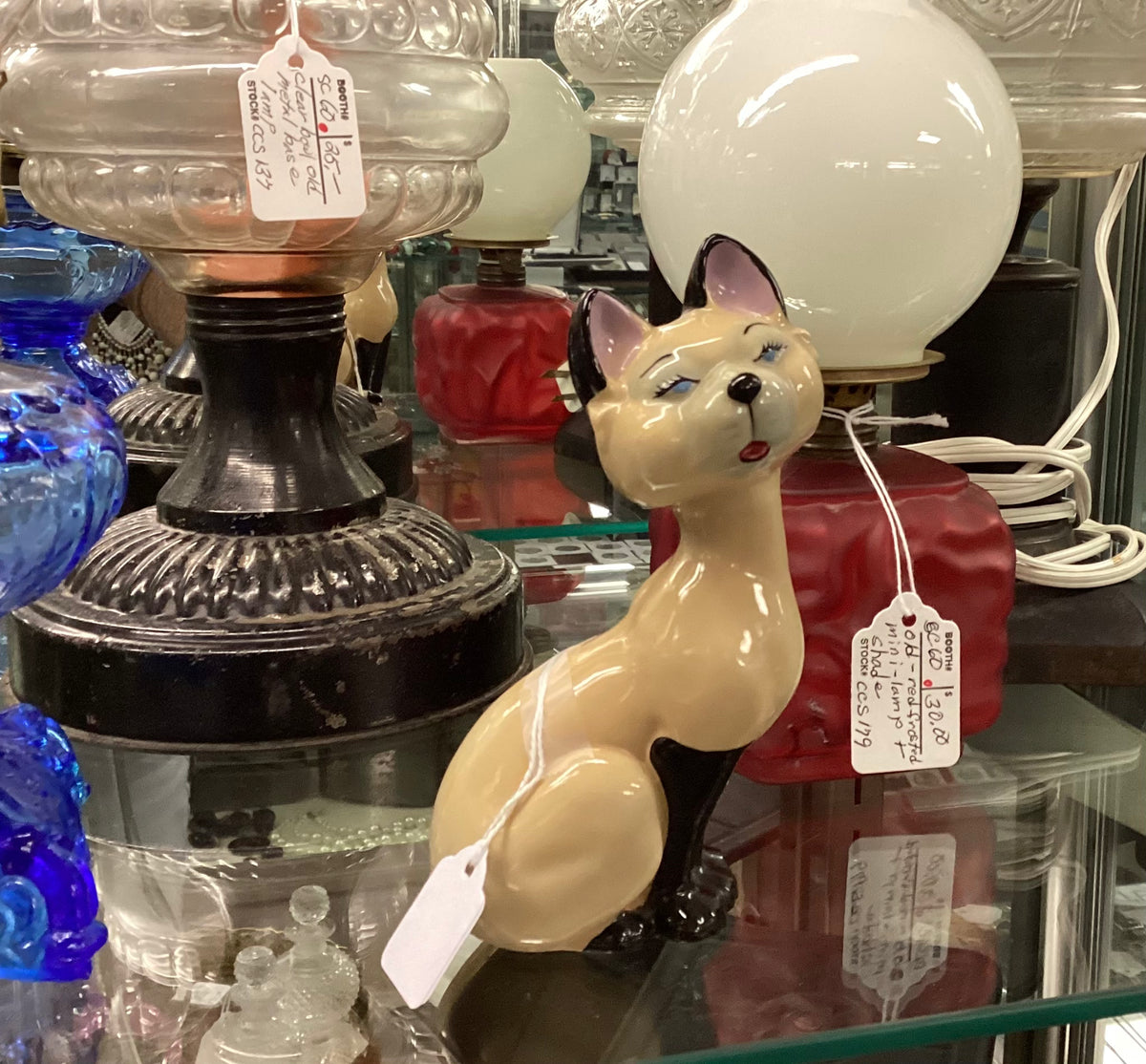 Wade Porcelain 1962 Disney Am Siamese Cat Blowup – Williamsburg Antique ...